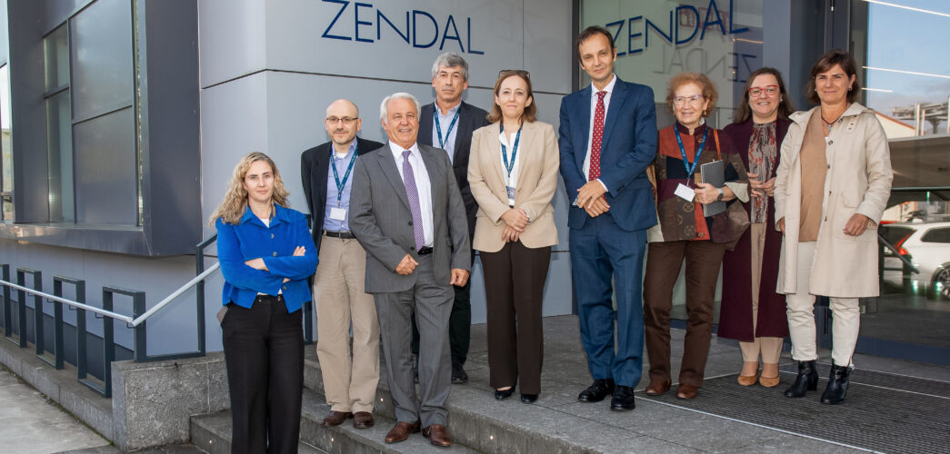 Zendal | Una delegación del CSIC con virólogos visita las instalaciones ...